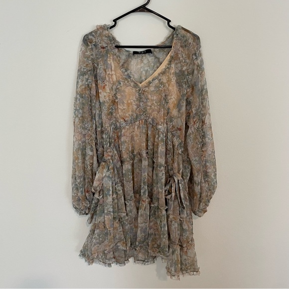o.p.t | Dresses | Opt Dainty Floral Raw Edge Tiered Babydoll Tunic ...